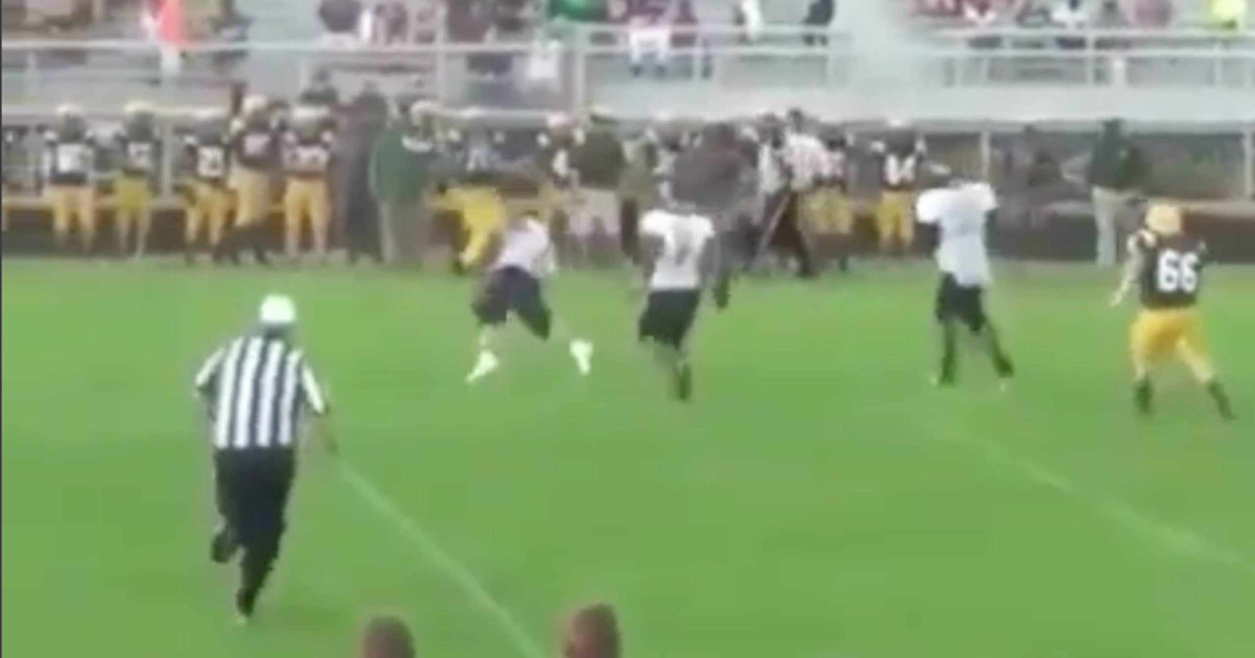 High School Linebacker Suplexes Running Back In Maybe The Hardest ...