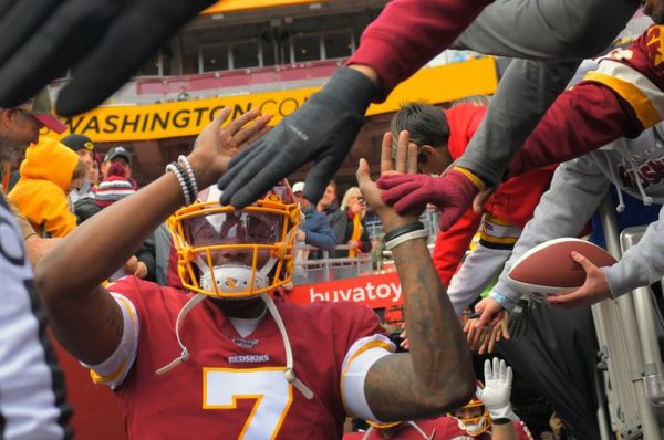 Dwayne Haskins Missed The Victory Formation Kneel Down Because He Was ...