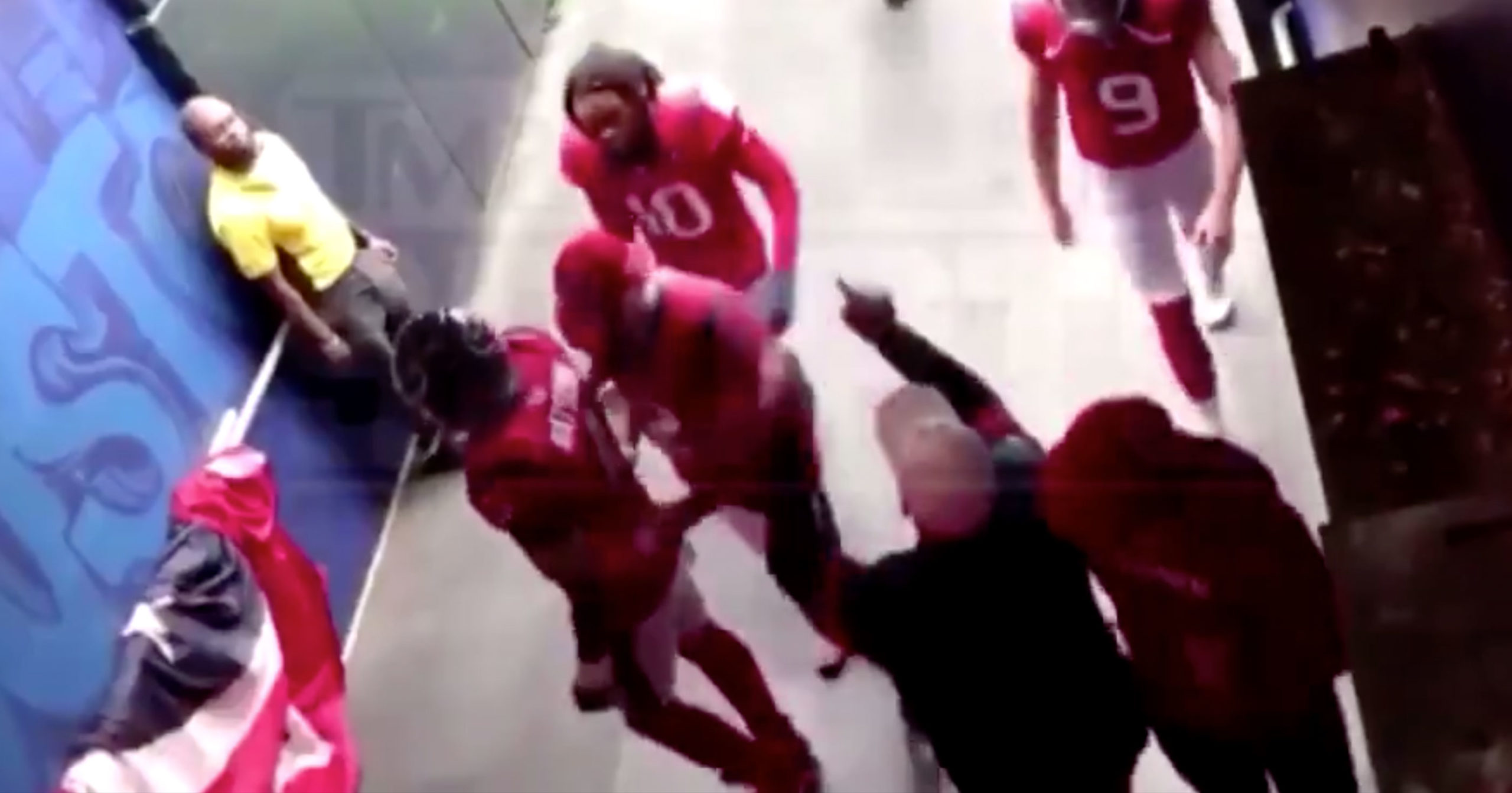 Texans Coach Bill O'Brien Absolutely Blows Up On Trash-Talking Fan ...