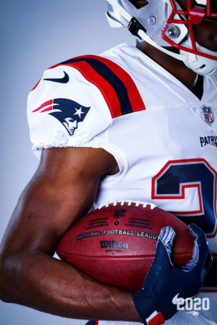 New England Patriots Unveil New Uniforms (PICS)