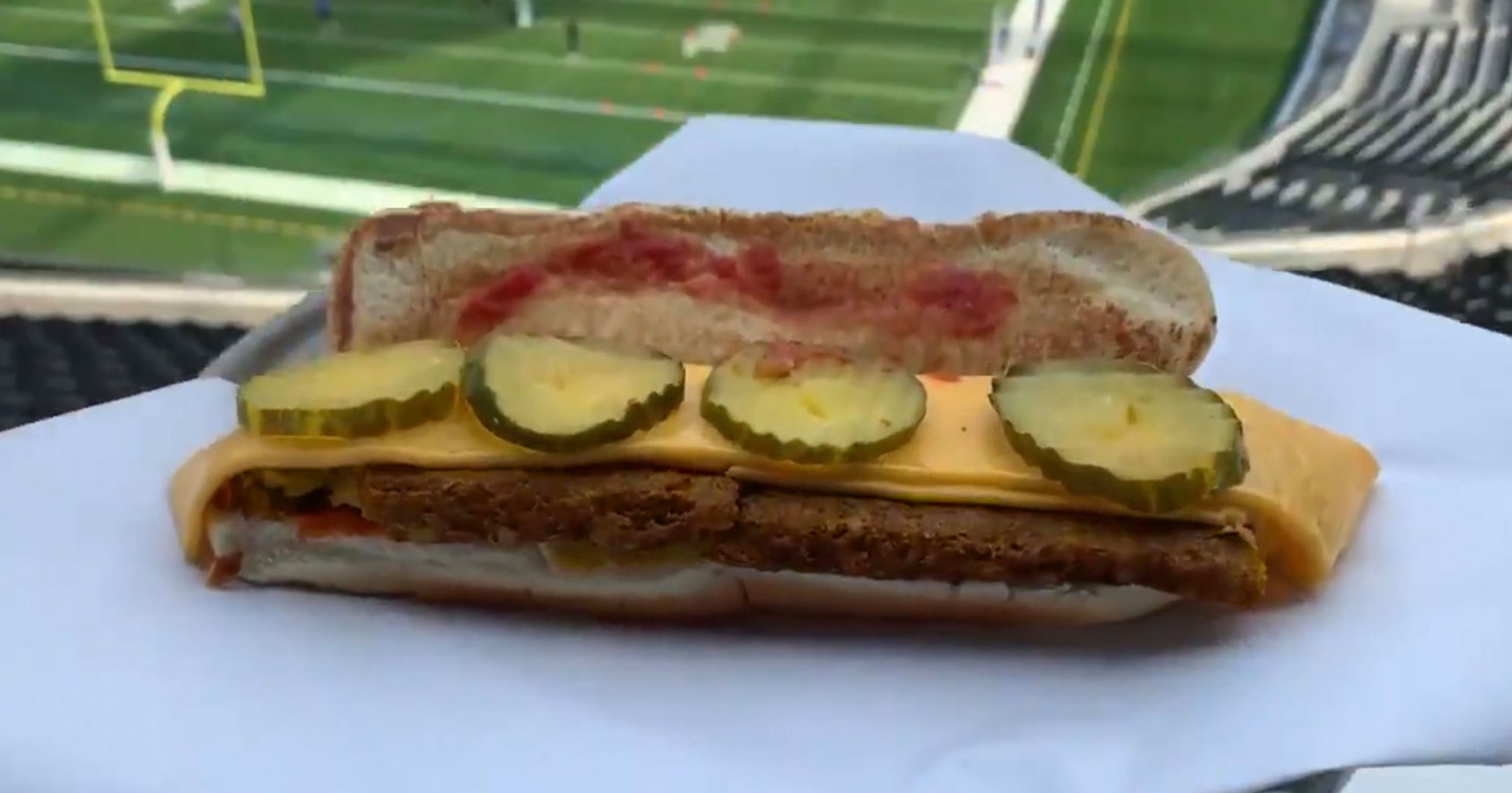 You Won't Believe How Gross The Food From SoFi Stadium's First Game ...