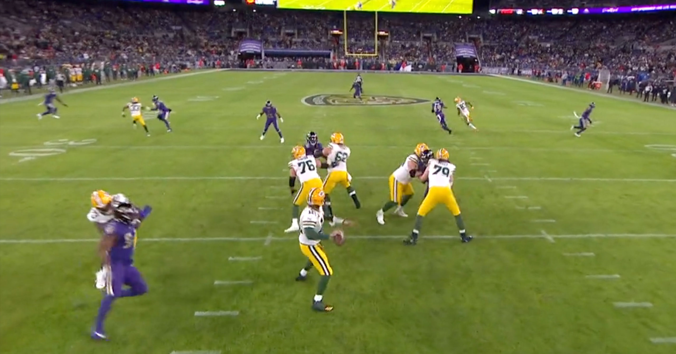 This Throw From Aaron Rodgers Is Straight-Up Crack (VIDEO)
