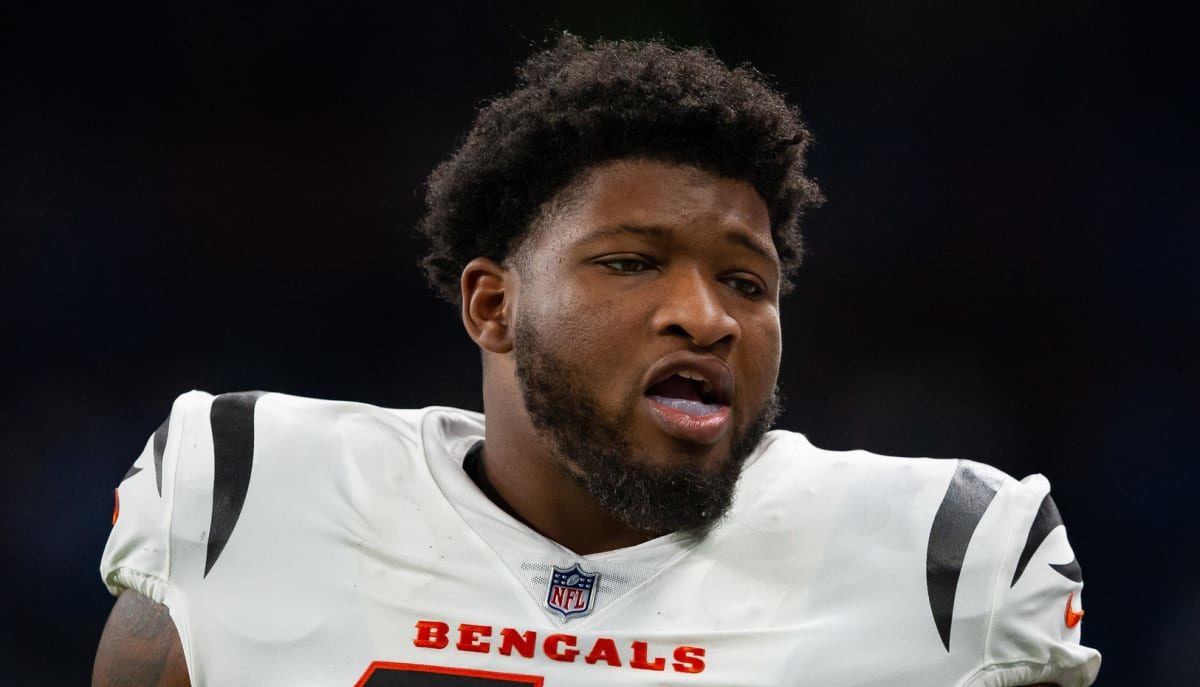 Cincinnati Bengals Release Offensive Lineman 30 Minutes After Signing ...