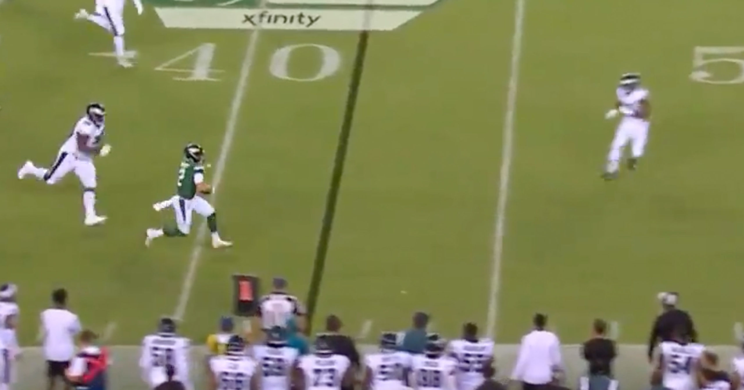 Zach Wilson Goes Down With Non-Contact Leg Injury During Jets First ...