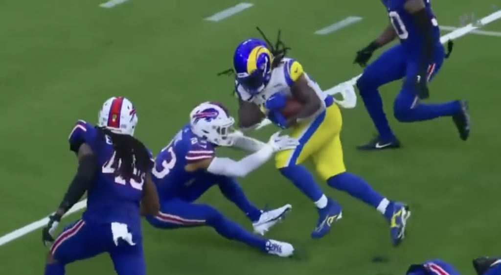Rams RB Darrell Henderson Jr. Runs Right Through Bills S Micah Hyde ...