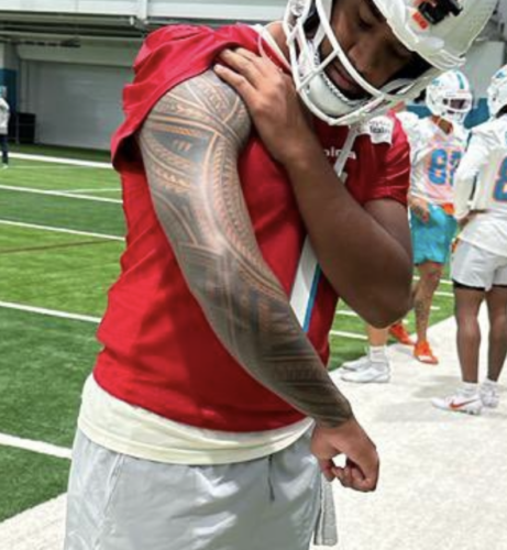 Dolphins QB Tua Tagovailoa Shows Off New Full Tribal Sleeve Tattoo (PICS)