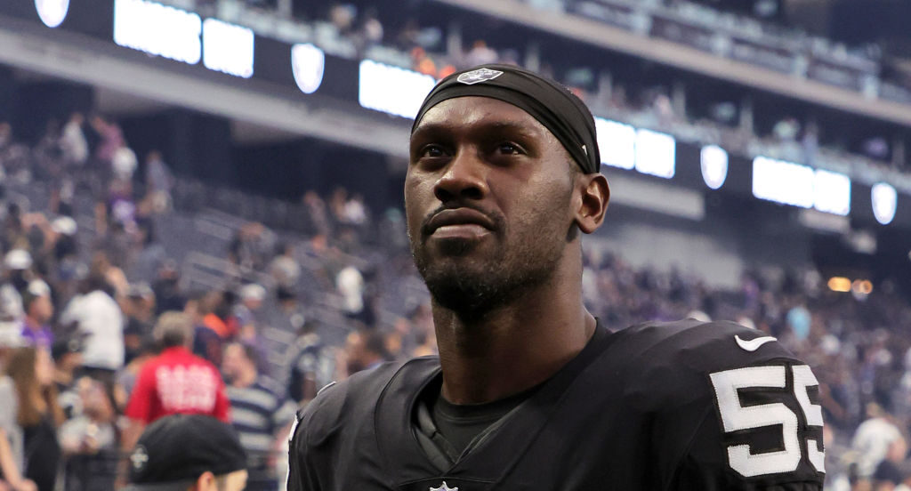 BREAKING: Raiders Release DE Chandler Jones Following Arrest - Daily Snark