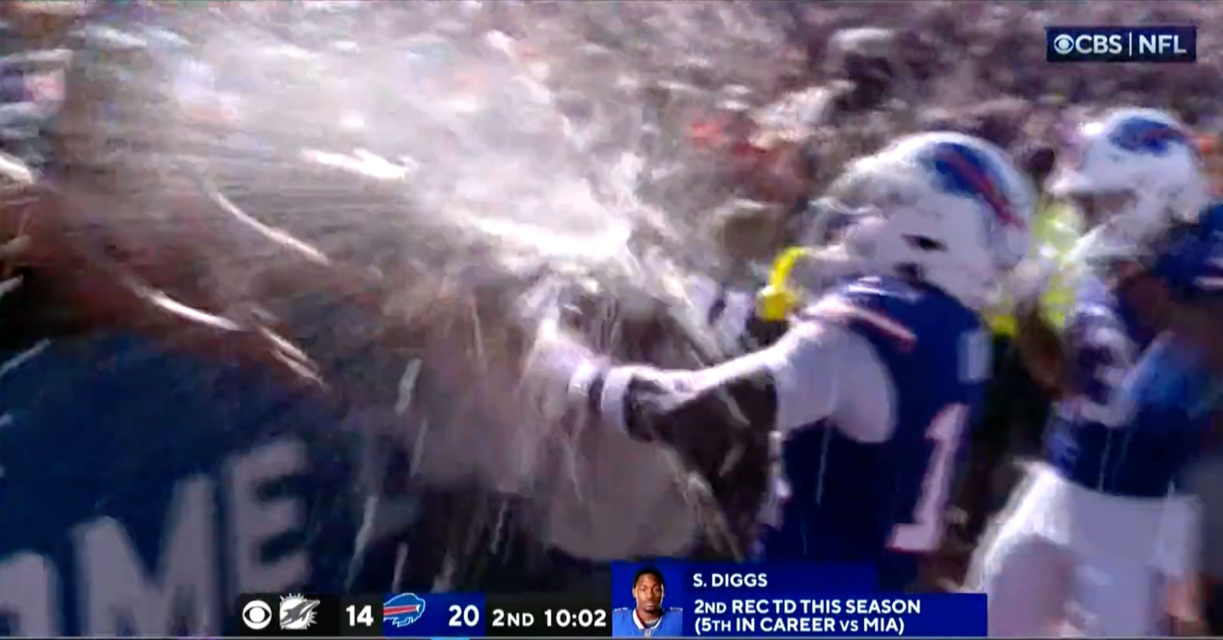 Stefon Diggs Smashes Beers Together With Stone Cold Steve Austin TD ...