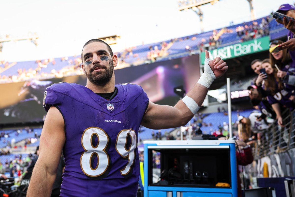 Ravens TE Mark Andrews Helped Save A Woman's Life On A Southwest Flight ...