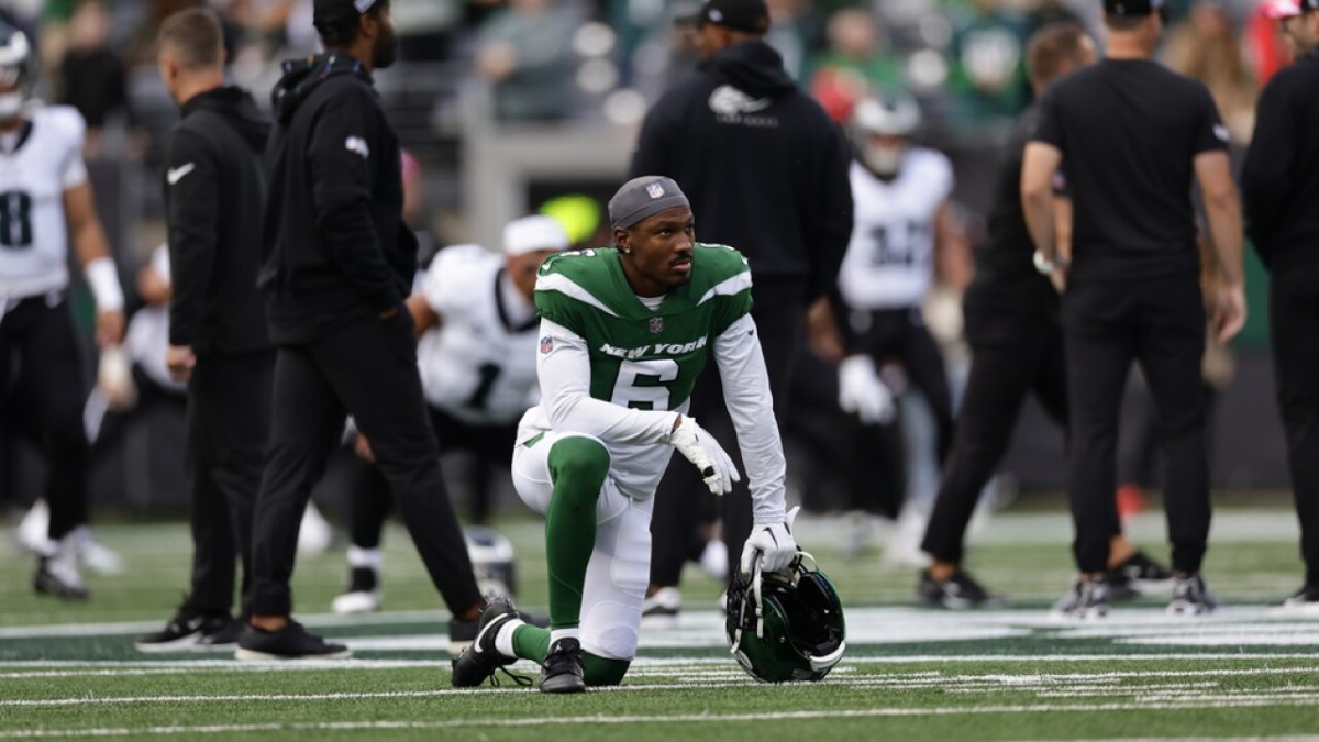 REPORT: Jets Believe Ex-WR Mecole Hardman Leaked Gameplan To Other ...