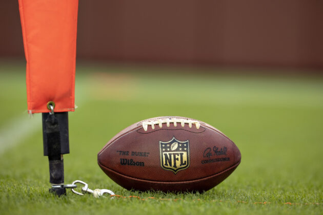 REPORT: NFL Is Testing Electric System To Measure 1st Downs And Replace ...