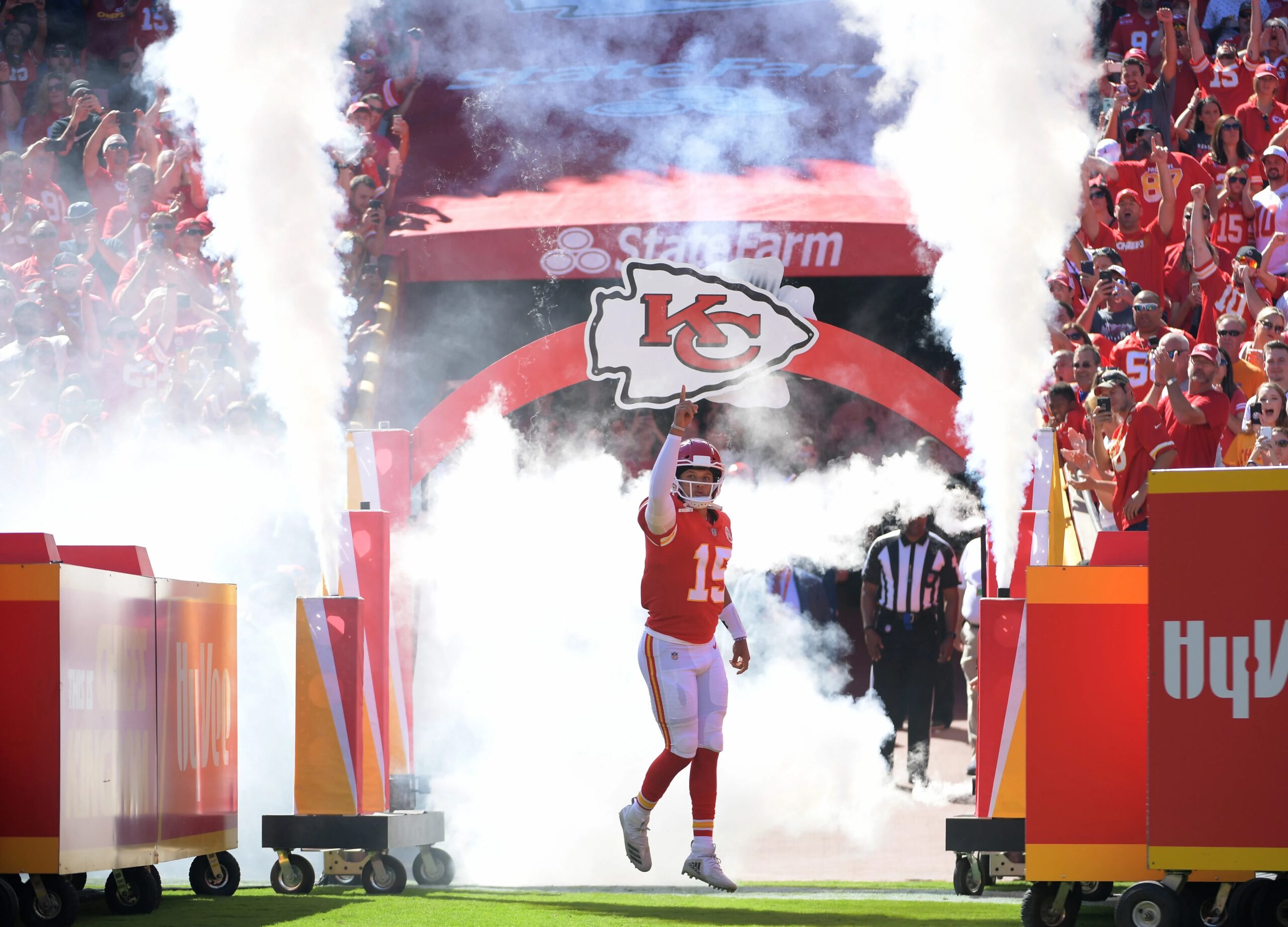 REPORT: "Efforts Underway" To Have Chiefs Move Out Of Kansas City ...