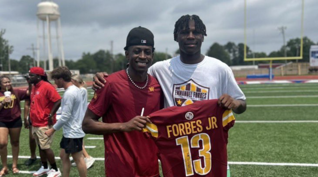 Viral Photo Of Commanders CB Emmanuel Forbes Jr. Has Fans Concerned ...