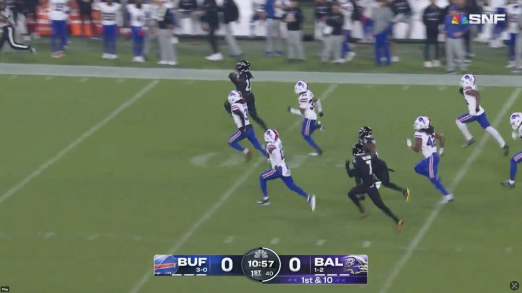 Derrick Henry Rips Off An 87-Yard Touchdown Run On Their First Play Of ...