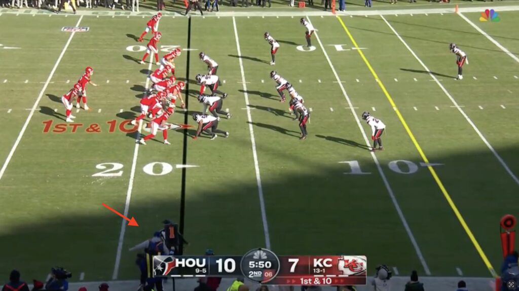 Clip Emerges Of Ball Boy Helping The Chiefs Get A Timeout During Game ...