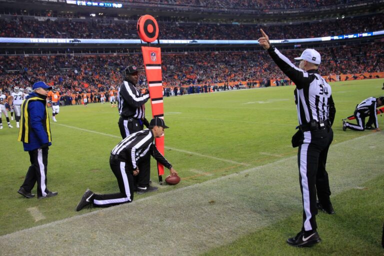 REPORT: NFL To Replace Chain Gang With Electric First Down Measurement ...