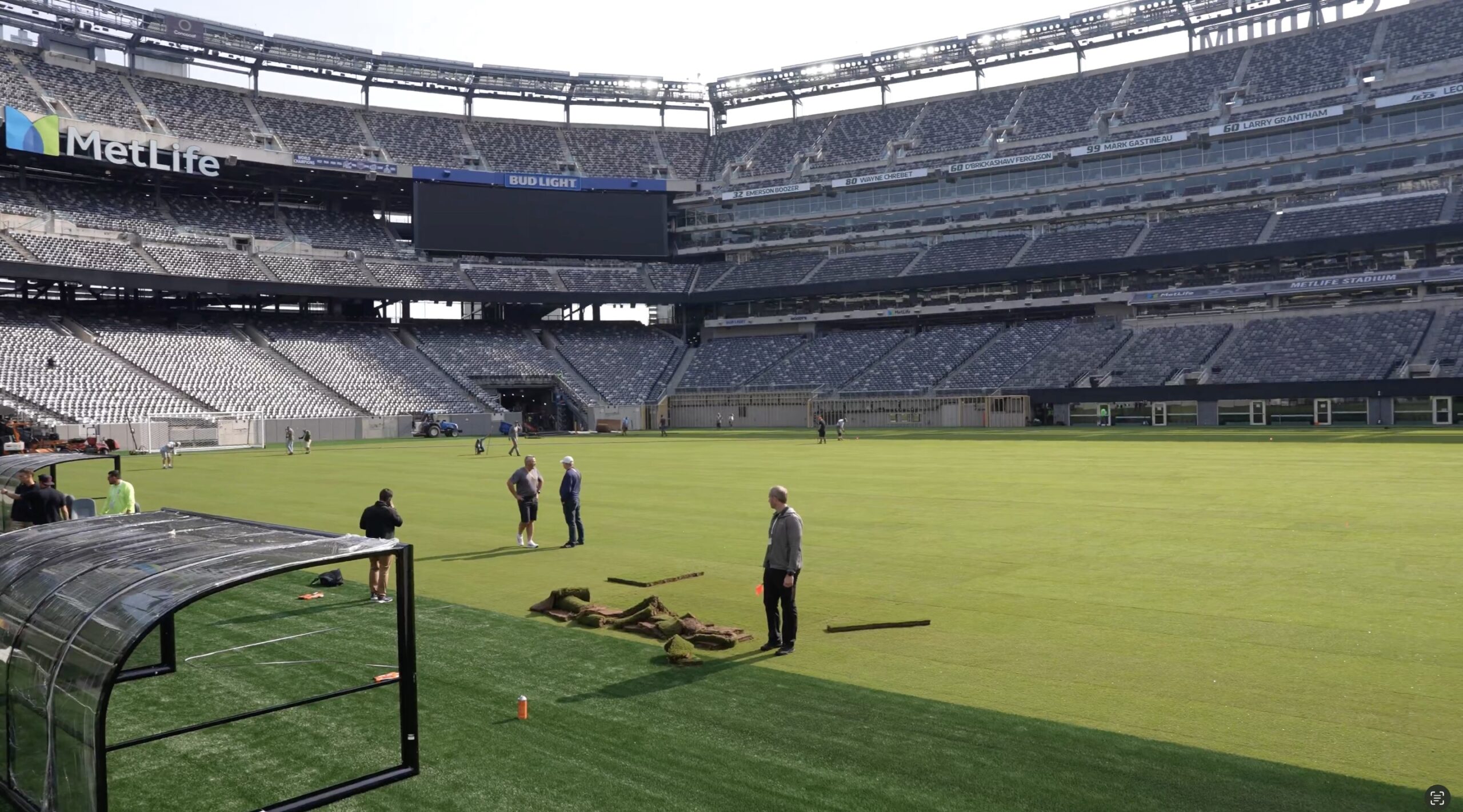 NFLPA Calls Out Giants & Jets After Grass Is Installed At MetLife ...