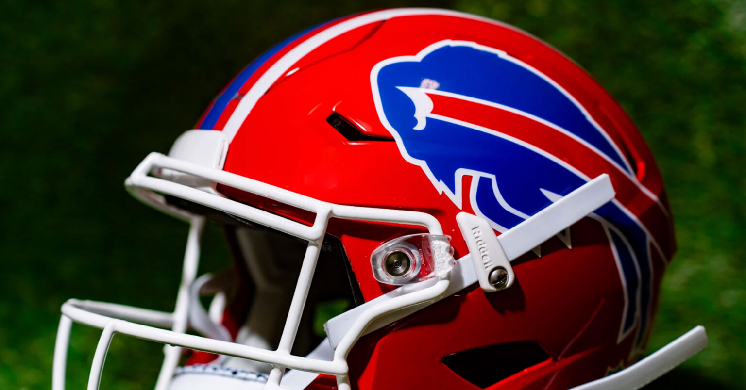 BREAKING: Buffalo Bills Bringing Back Red Helmets For Final Game At ...