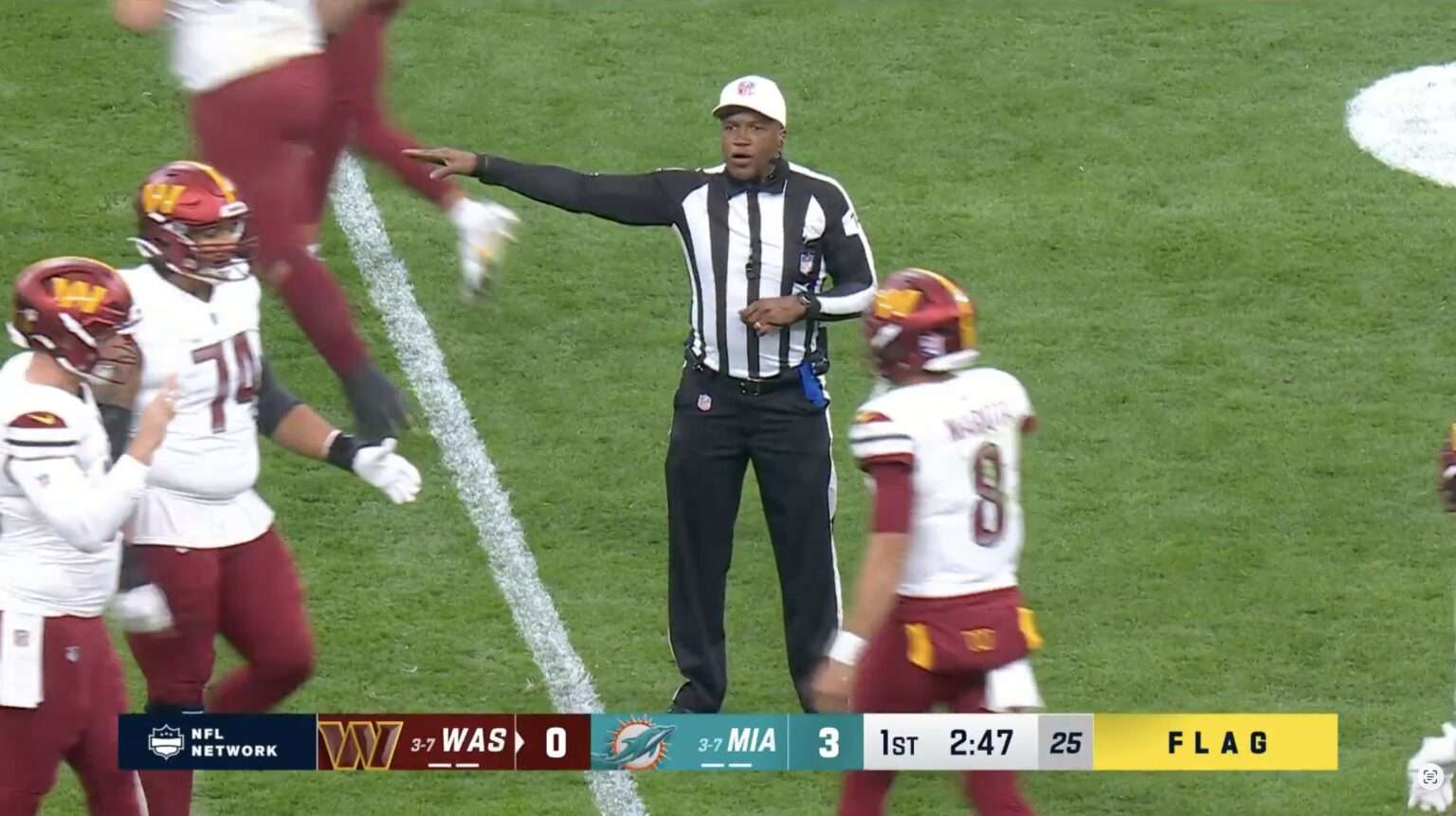 Referee Gives Penalty Call In Spanish During Dolphins-Commanders Game ...